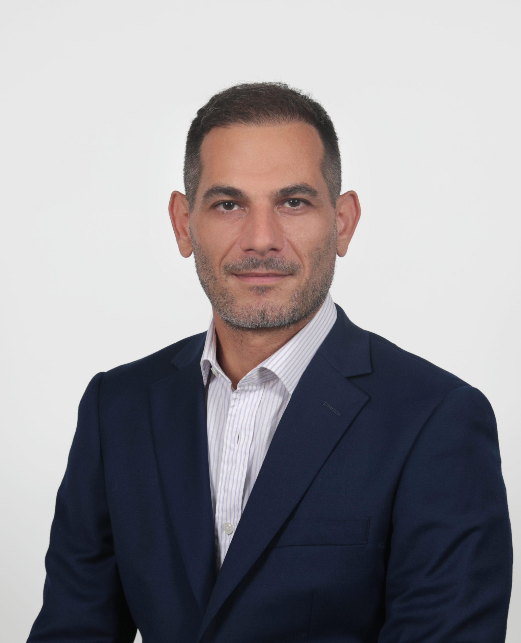 ΛΟΥΚΑΣ ΧΑΒΙΑΡΑΣ – Nicosia Bar Association