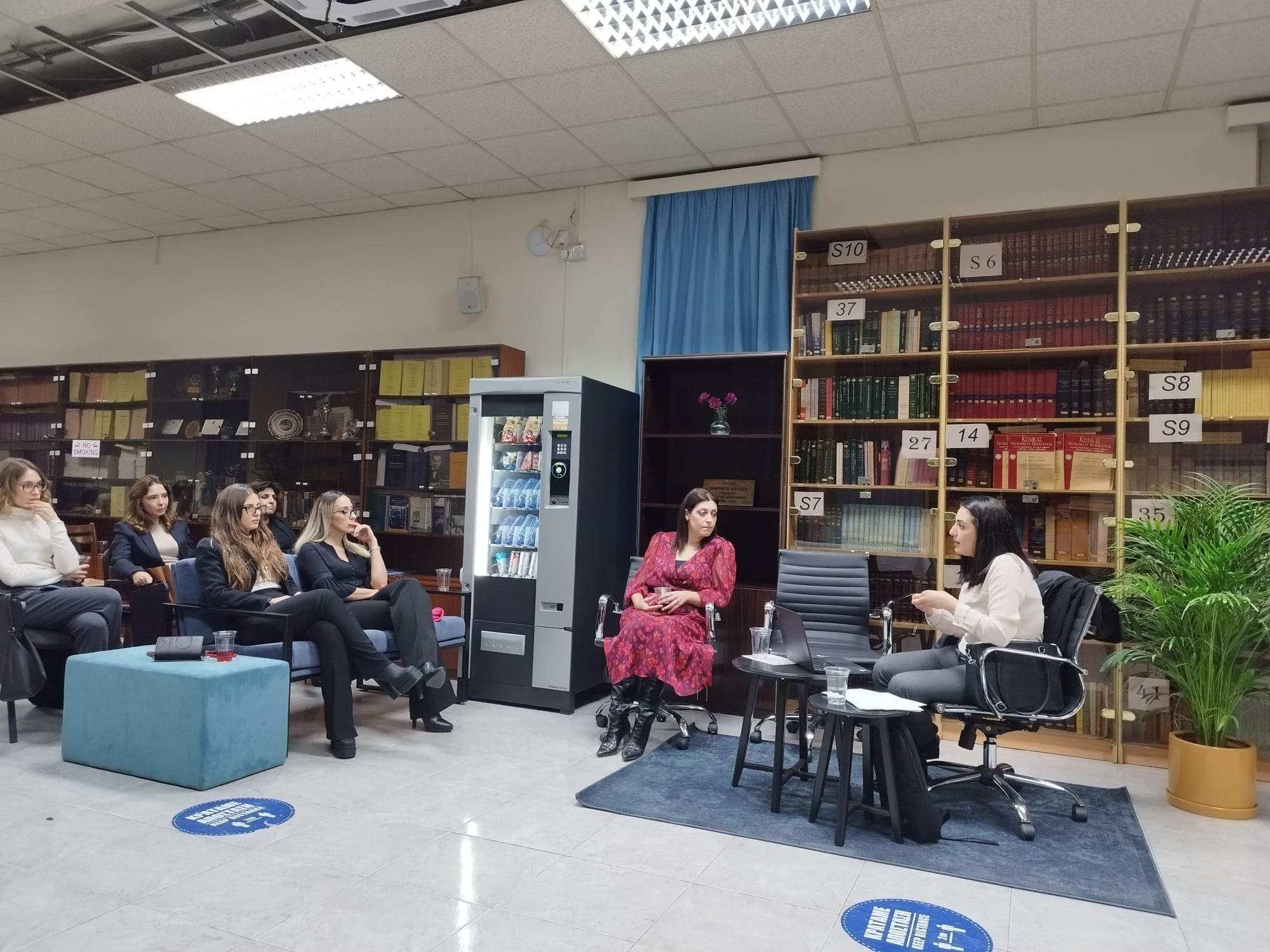 ΔΙΑΧΕΙΡΙΣΗ ΔΥΣΚΟΛΙΩΝ ΛΟΓΩ ΔΙΑΚΡΙΣΕΩΝ ΚΑΙ ΚΑΛΛΙΕΡΓΕΙΑ ΟΜΑΔΙΚΟΥ ΠΝΕΥΜΑΤΟΣ ...